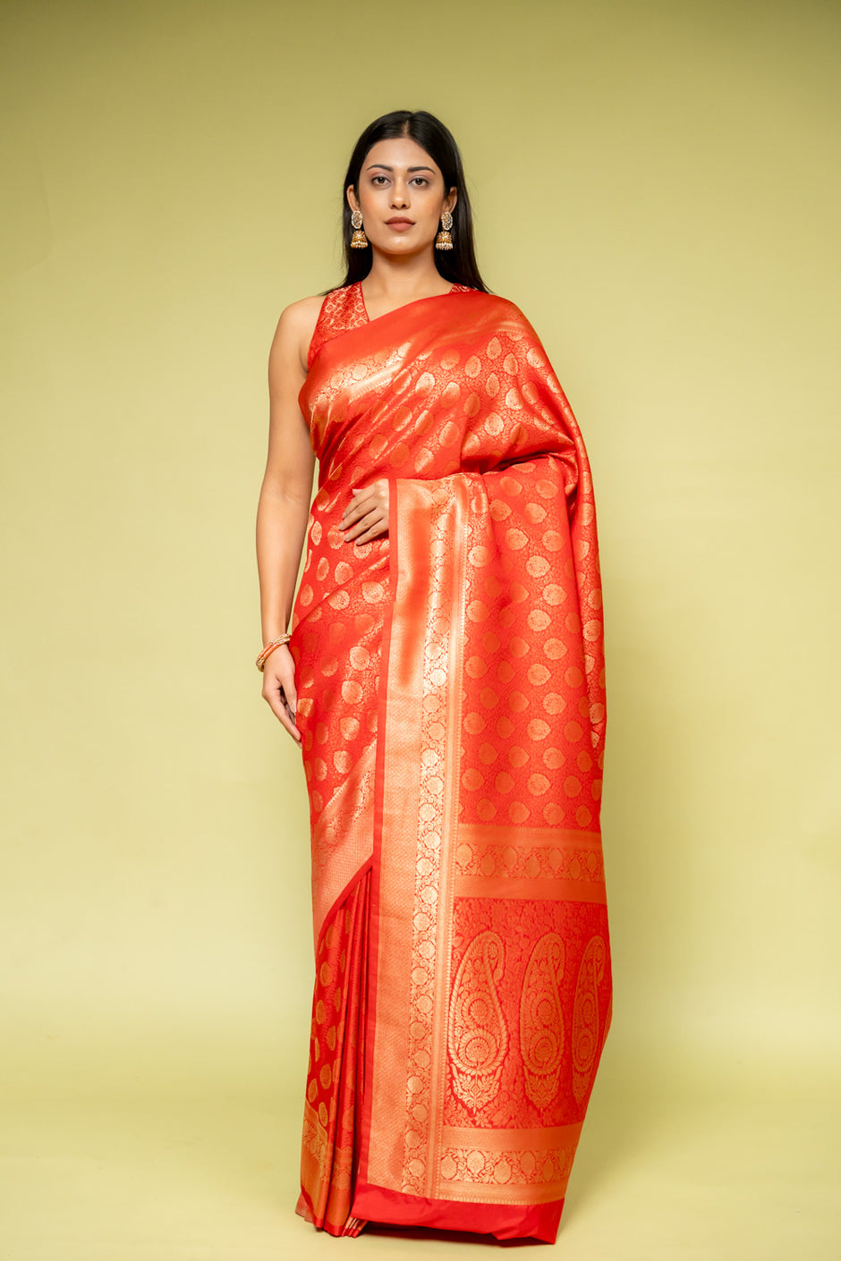 Red Banarasi Silk Saree With Unstitched Blouse – The Panna Shop